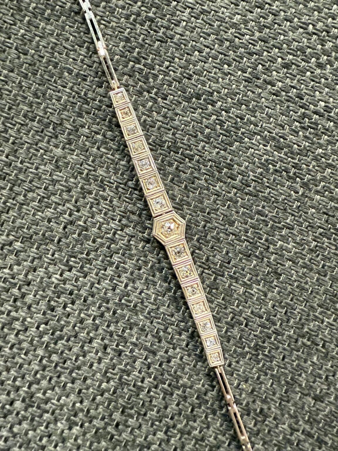 David Suppes – Händler bei der Sendung „Bares für Rares“ (ZDF)